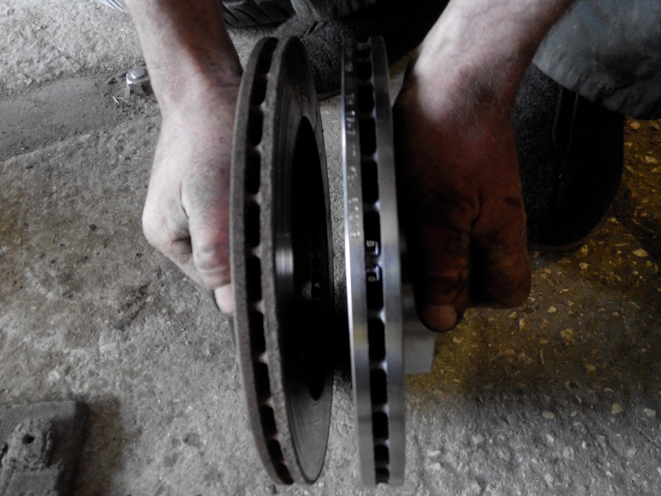 ЗАмена тормозных дисков и колодок)) — Renault Kangoo (1G), 1,9 л, 2001 ...