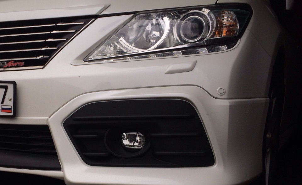 Оригинальные LED противотуманные фары от Lexus ES/LX — Toyota Camry ...