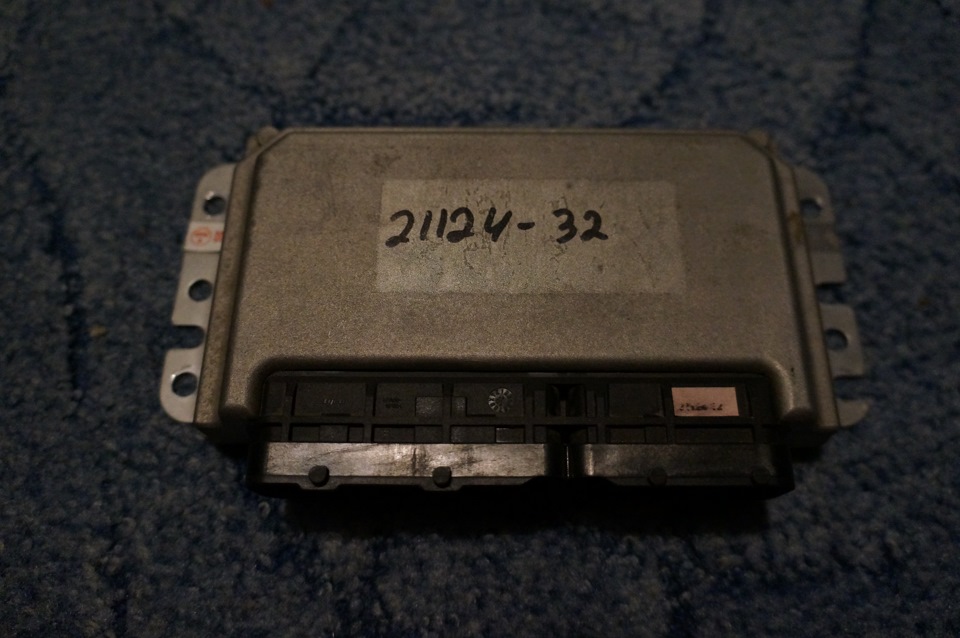 РАСПРОДАЖА Продам чехлы из ЭКО-КОЖИ, ЭБУ ЯНВАР 7.2, короткоходная ...