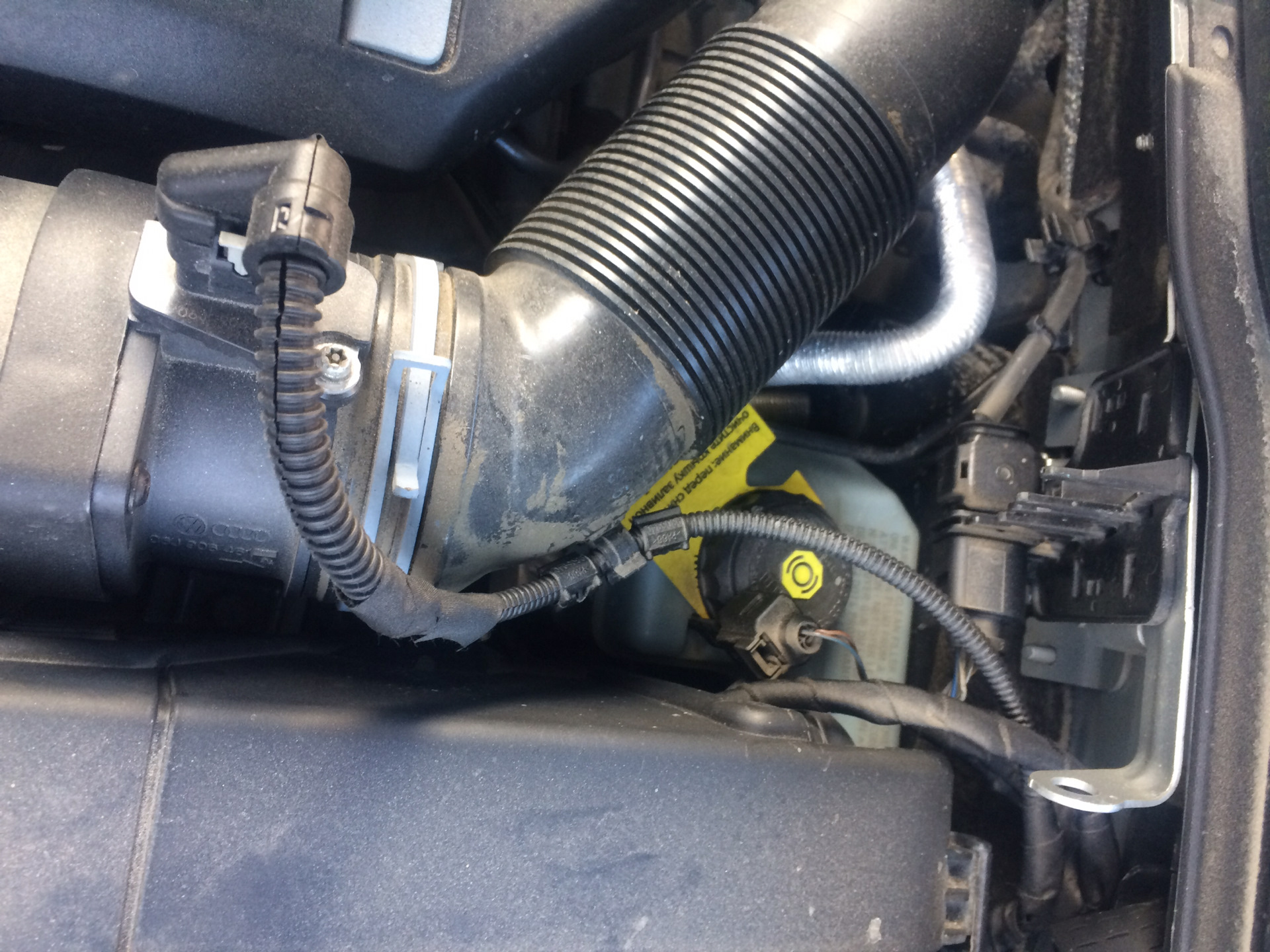 Свист в подкапотном и вибрация в S. — Volkswagen Passat Alltrack (B7 ...