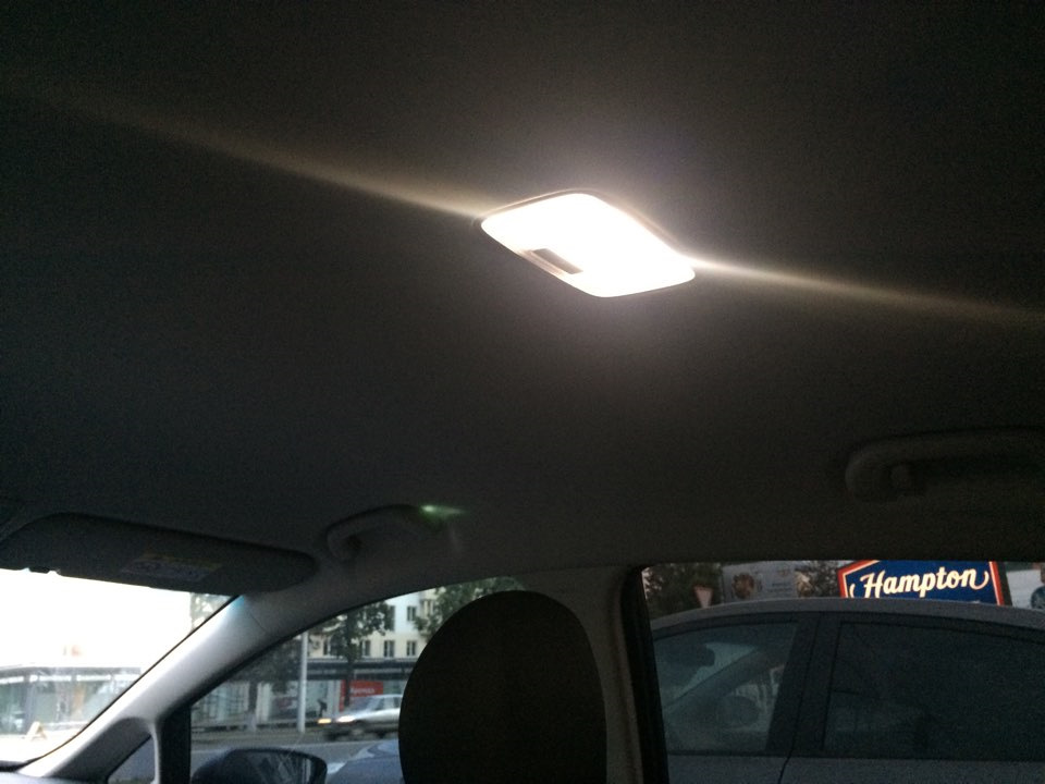 LED Лампа Philips в салон — KIA Ceed (2G), 1,6 л, 2014 года | тюнинг ...