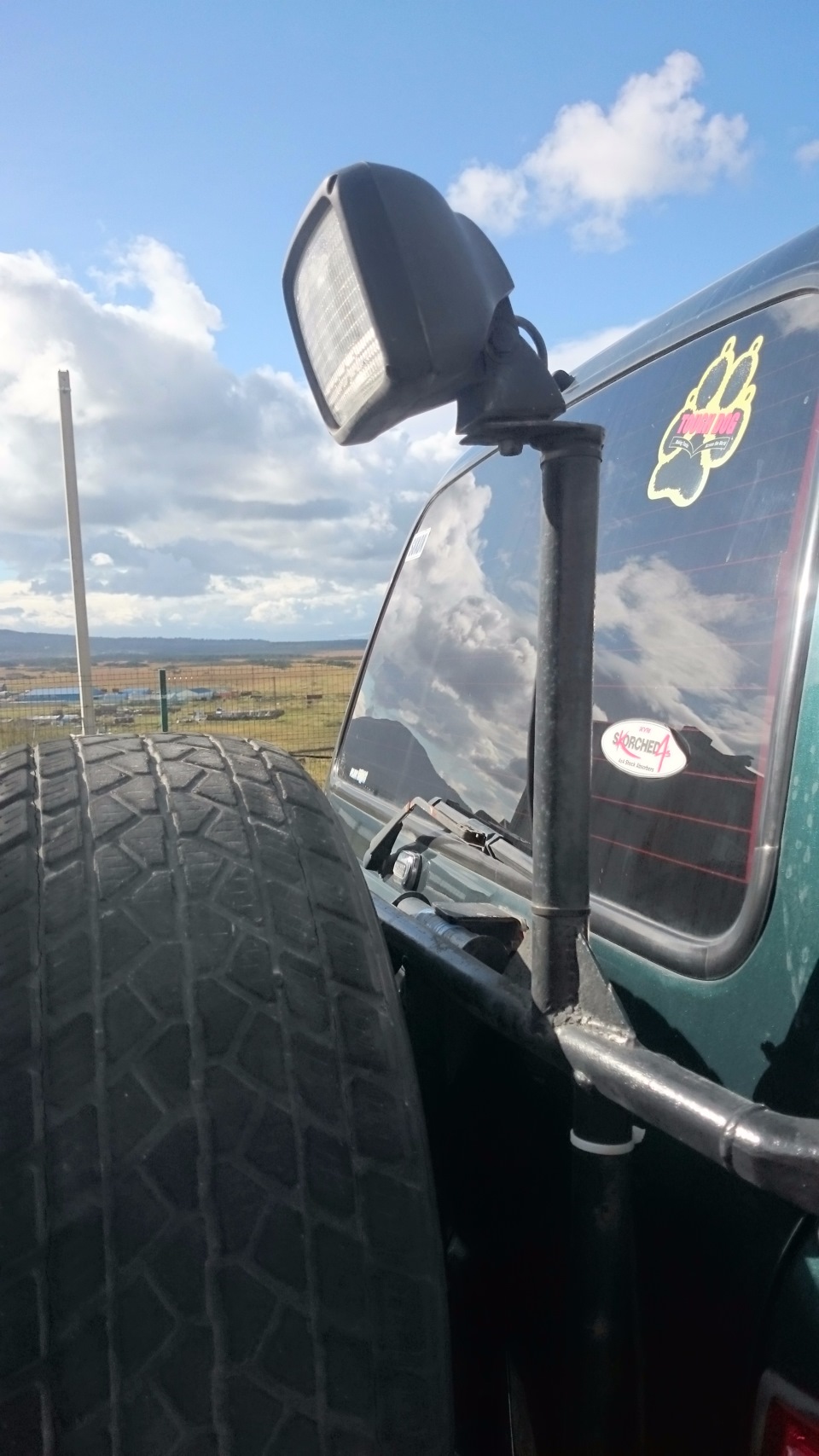 Фонарь заднего хода (фара рабочего света) на Toyota Land Cruiser 80 ...