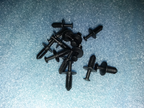 A1249900492 Заклепка крепежная MERCEDES | Запчасти на DRIVE2