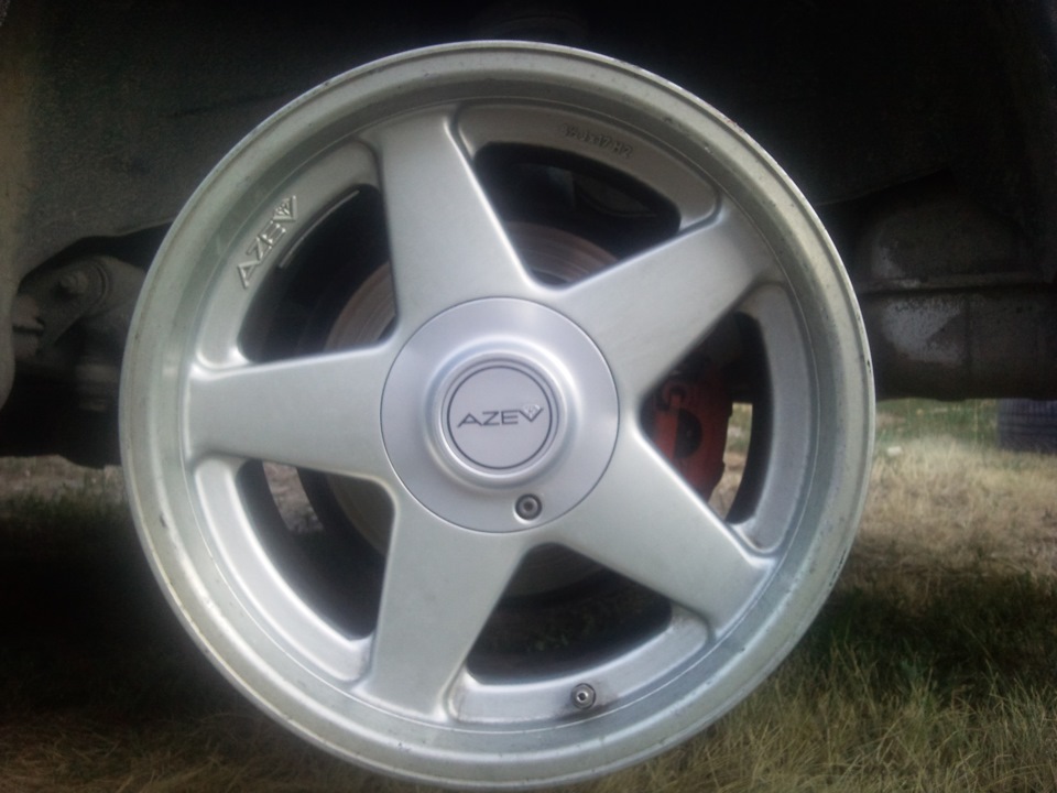катки AZEV-A r.17 8.5j — BMW 5 series (E34), 2 л, 1995 года | колёсные ...