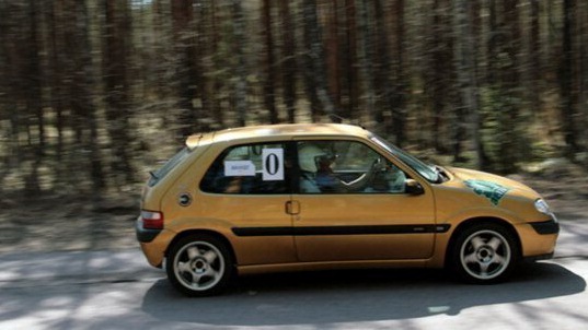 Citroen Saxo VTS 1.6 бензиновый 2000 | gold VTS на DRIVE2