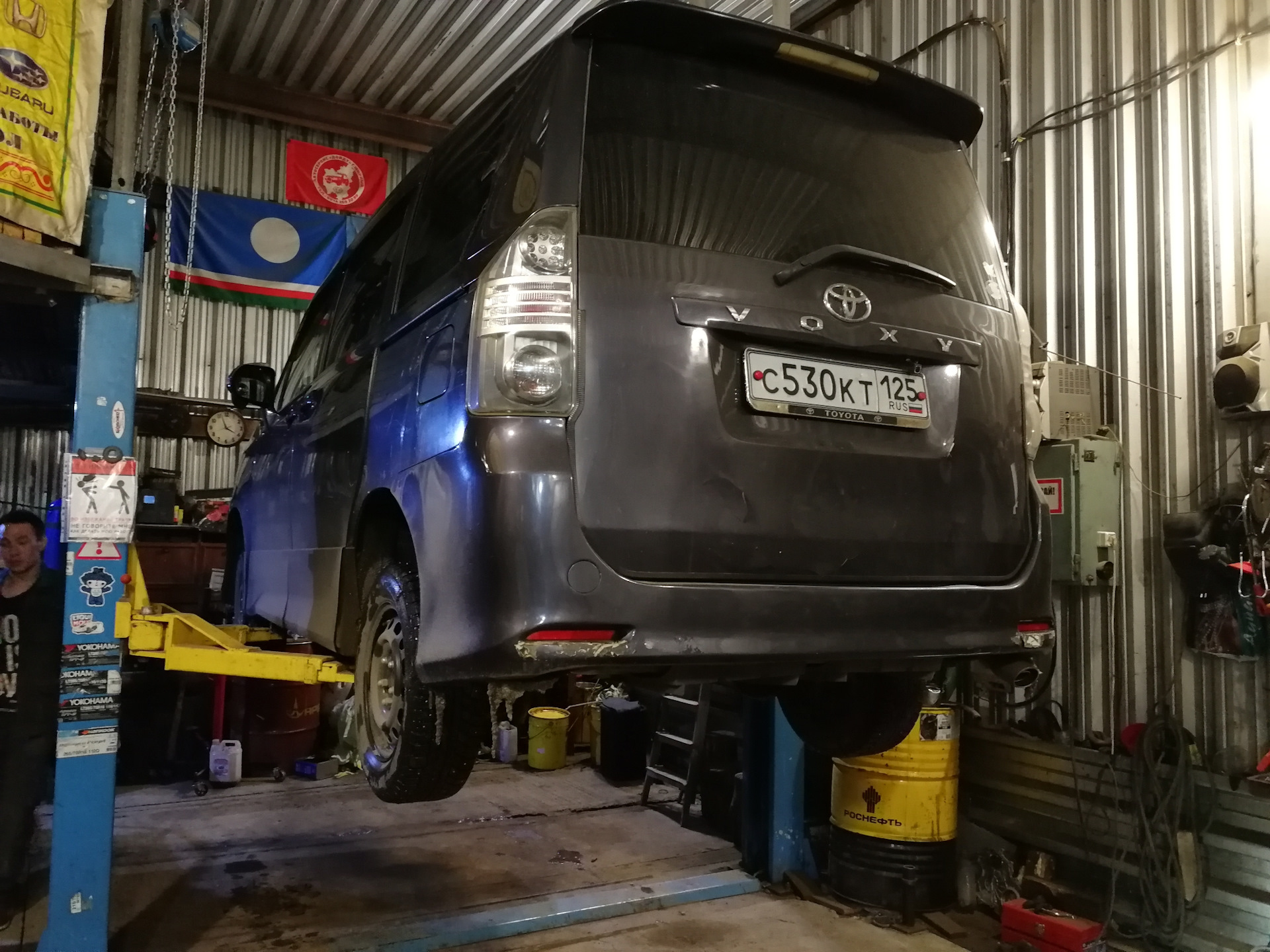 Попытка устранить стук, заключение — Toyota Voxy (2G), 2 л, 2007 года ...