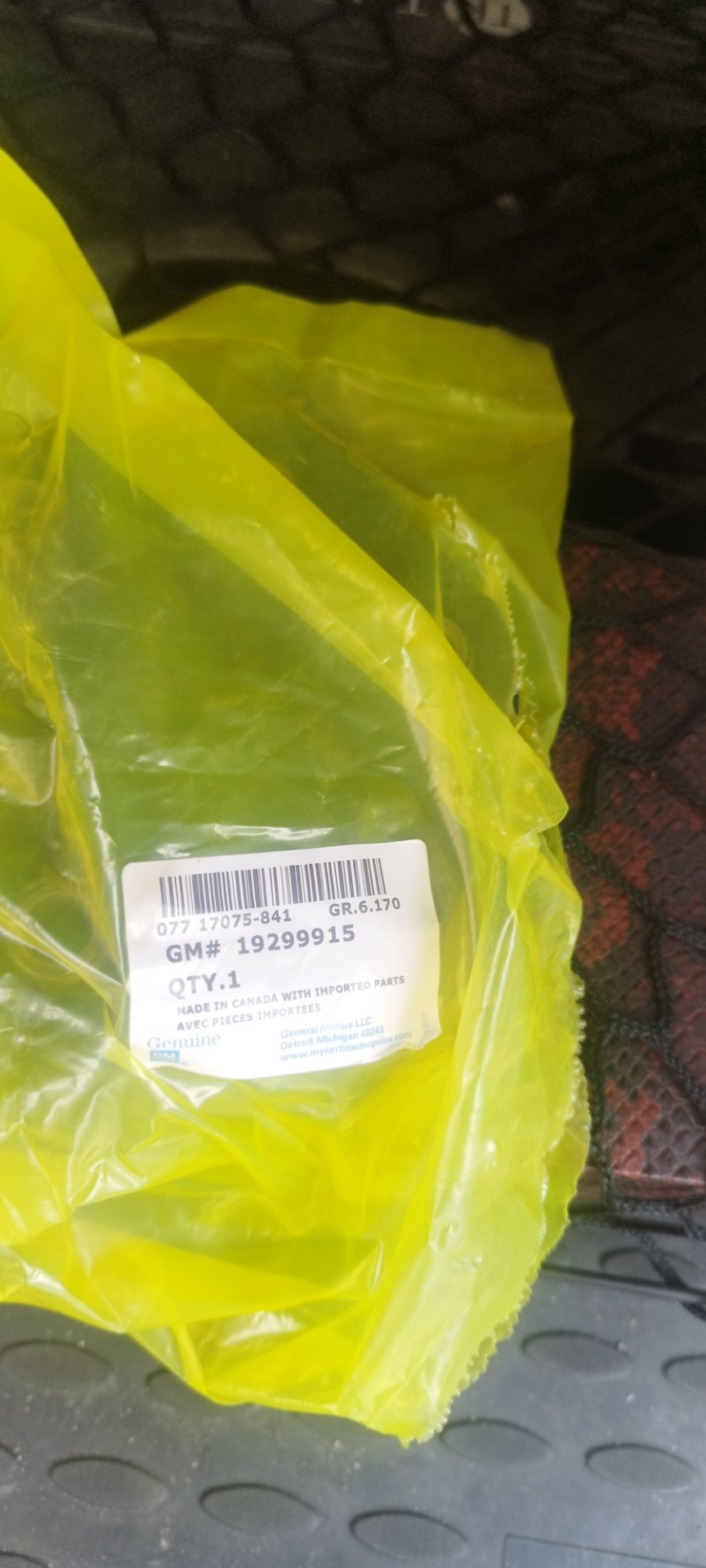 Замена эластичной муфты — Cadillac SRX (1G), 3,6 л, 2008 года ...