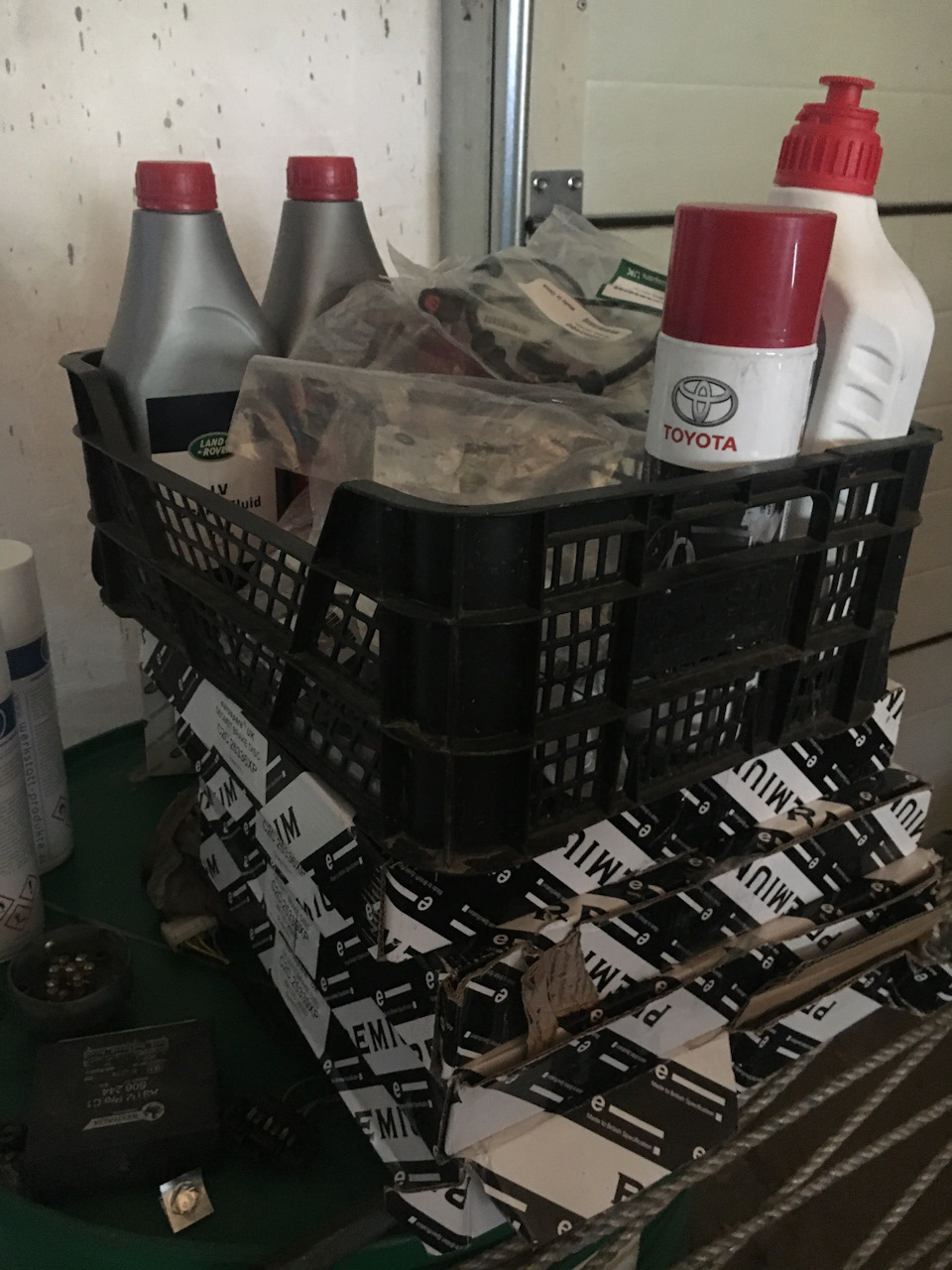 Замена тормозных шлангов, дисков и колодок — Jaguar XF (1G), 2 л, 2013 ...