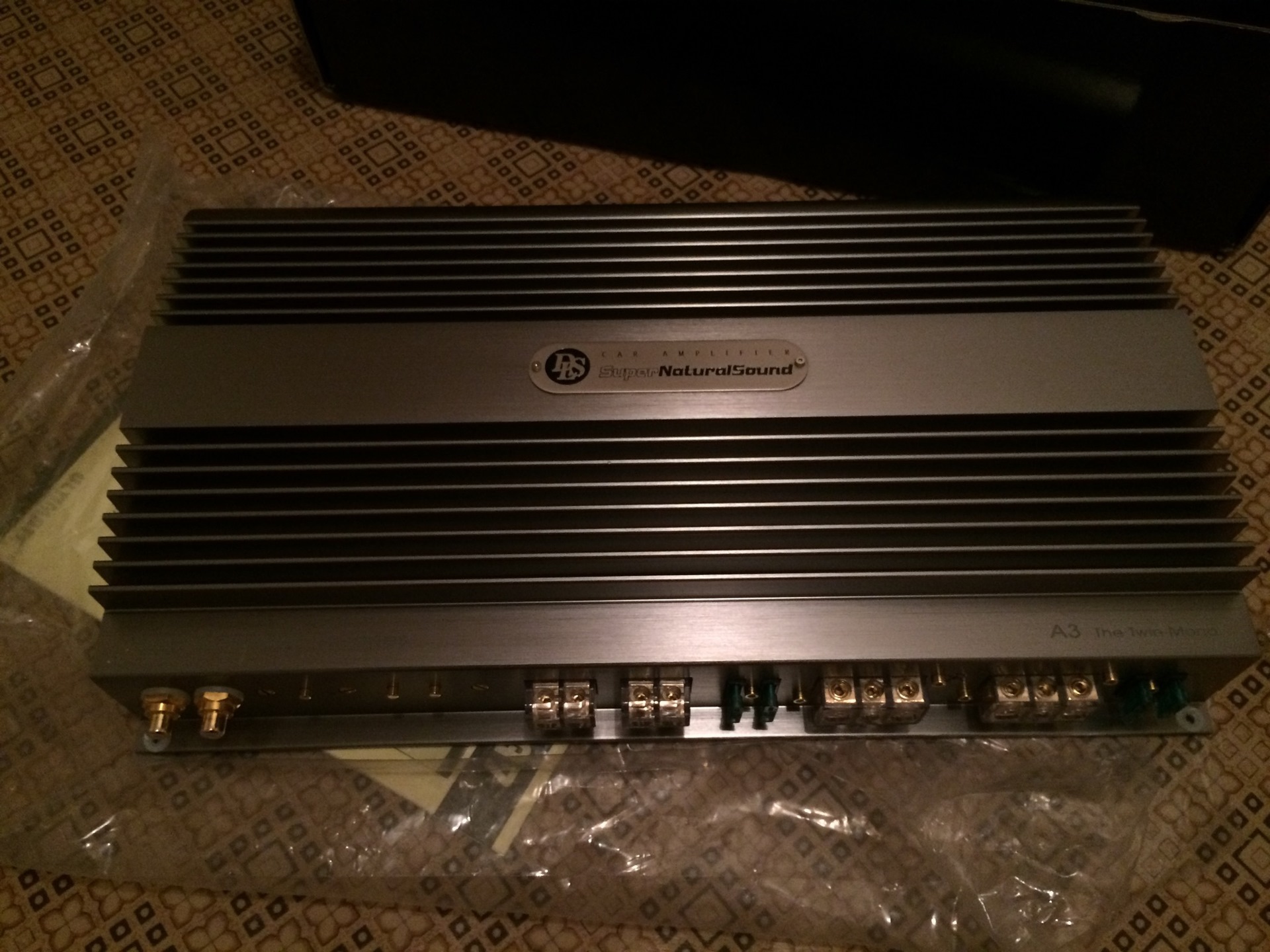 Новый усилитель для НЧ DLS A3 — Ford Focus II Sedan, 1,8 л., 2010 года ...