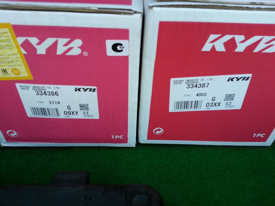 Стойки — Toyota Camry (XV30), 2,4 л, 2005 года | запчасти | DRIVE2