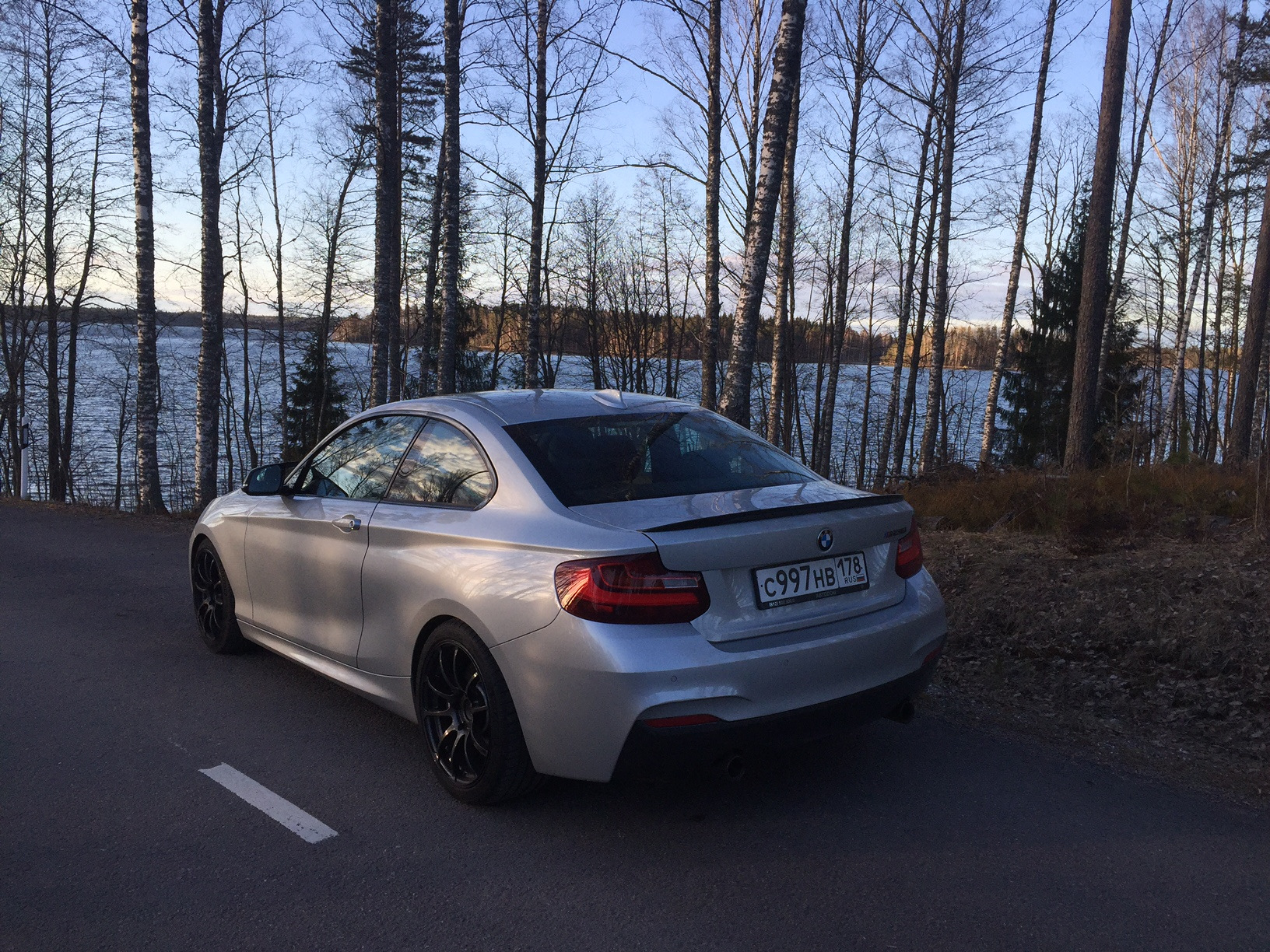 Обзор BMW M235i. Первый шаг в мир мощных авто на заднем приводе. — BMW 2 series (F22), 3 л, 2015 ...