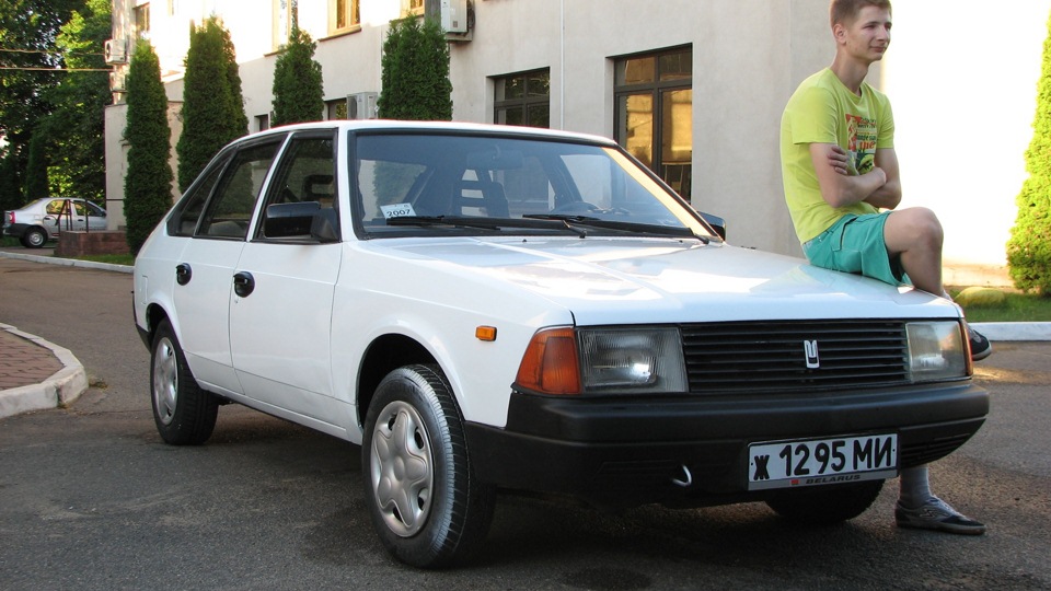 Москвич 2141 1.6 бензиновый 1988 | White intercepter на DRIVE2