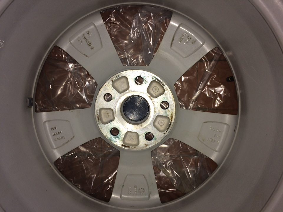 Литые диски 7Jx17 ET43 5x112 на Skoda Octavia A5 Mk2, Skoda Octavia A7 ...