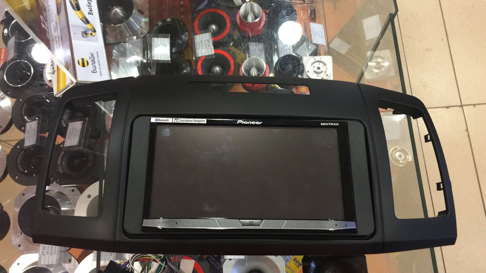 Нашёл наконец-то нормальную рамку🤩 — Toyota Premio (T240), 1,8 л, 2004 года | автозвук | DRIVE2