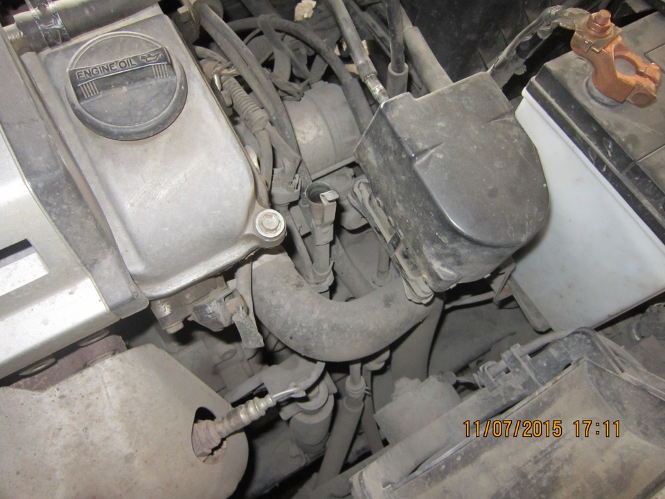 Замена масла в коробе (частичная) — Toyota Camry Gracia, 2,5 л, 1997 ...