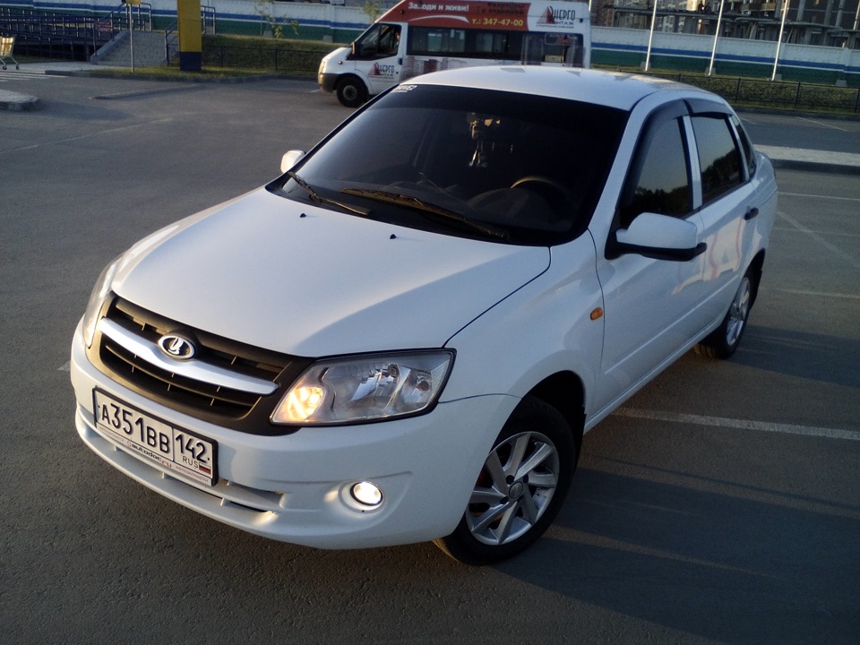 Мелкий ремонт и полировка — Lada Гранта (1G), 1,6 л, 2012 года | своими ...