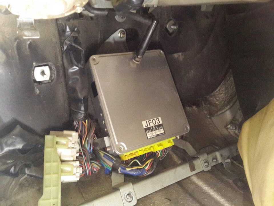 Свап Мазда Люси 1uz fe vvti взамен уставшей 3-шки:1uz fe vvti ...