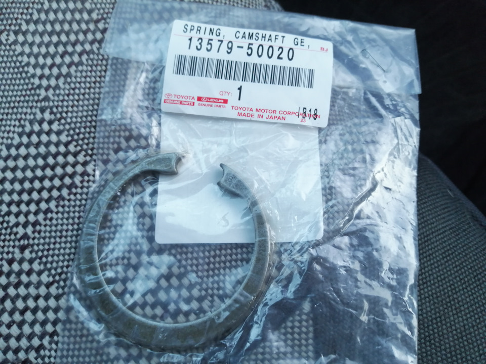 Стучек в правой голове, проверка заслонок acis — Toyota Mark II (90), 4 ...