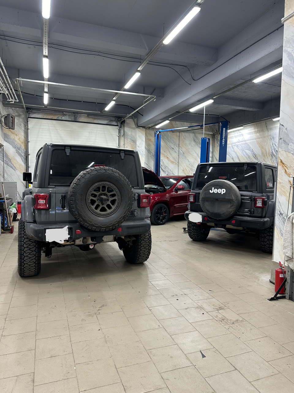 Смена масла в коробке. — Jeep Wrangler (JL), 2 л, 2019 года | визит на сервис | DRIVE2