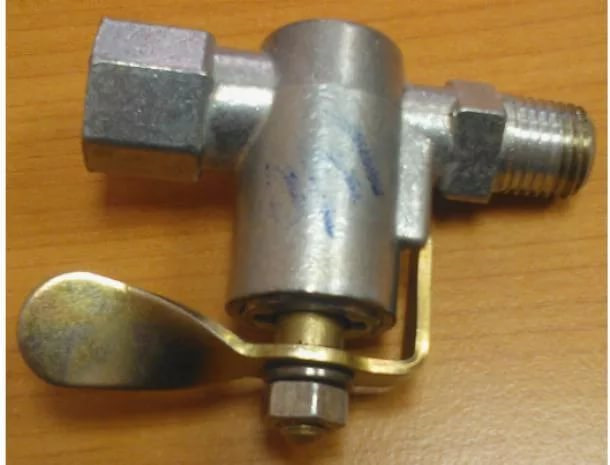 Нужен ли масляный радиатор для ЗМЗ 406. — ГАЗ 310221, 2,3 л, 2003 года ...
