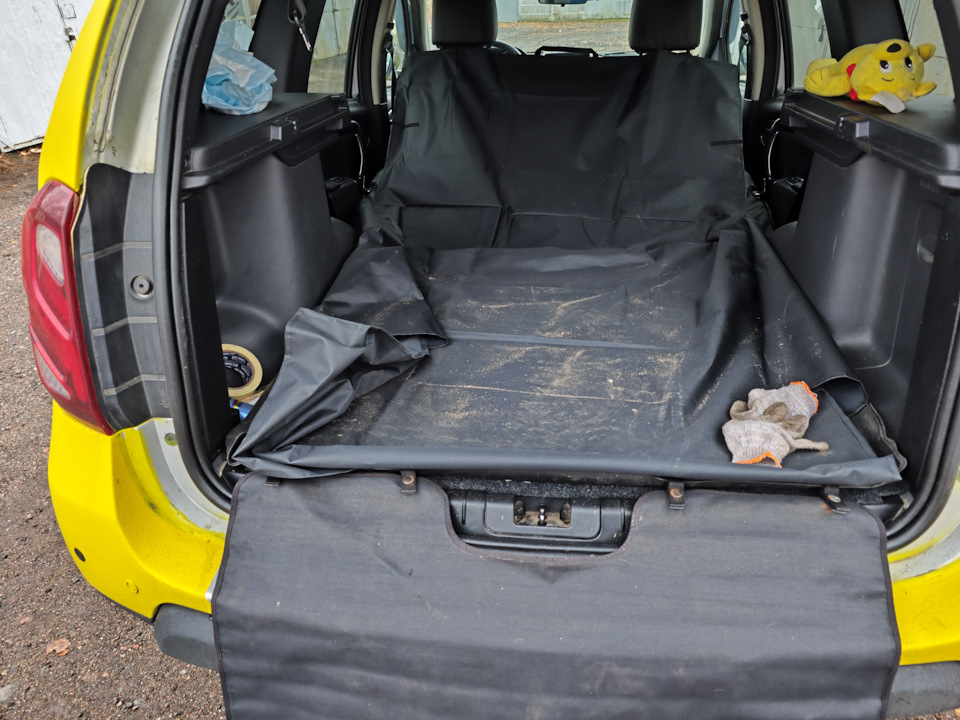 Защитная накидка в багажник и на задний ряд — Renault Duster (1G), 1,5 ...