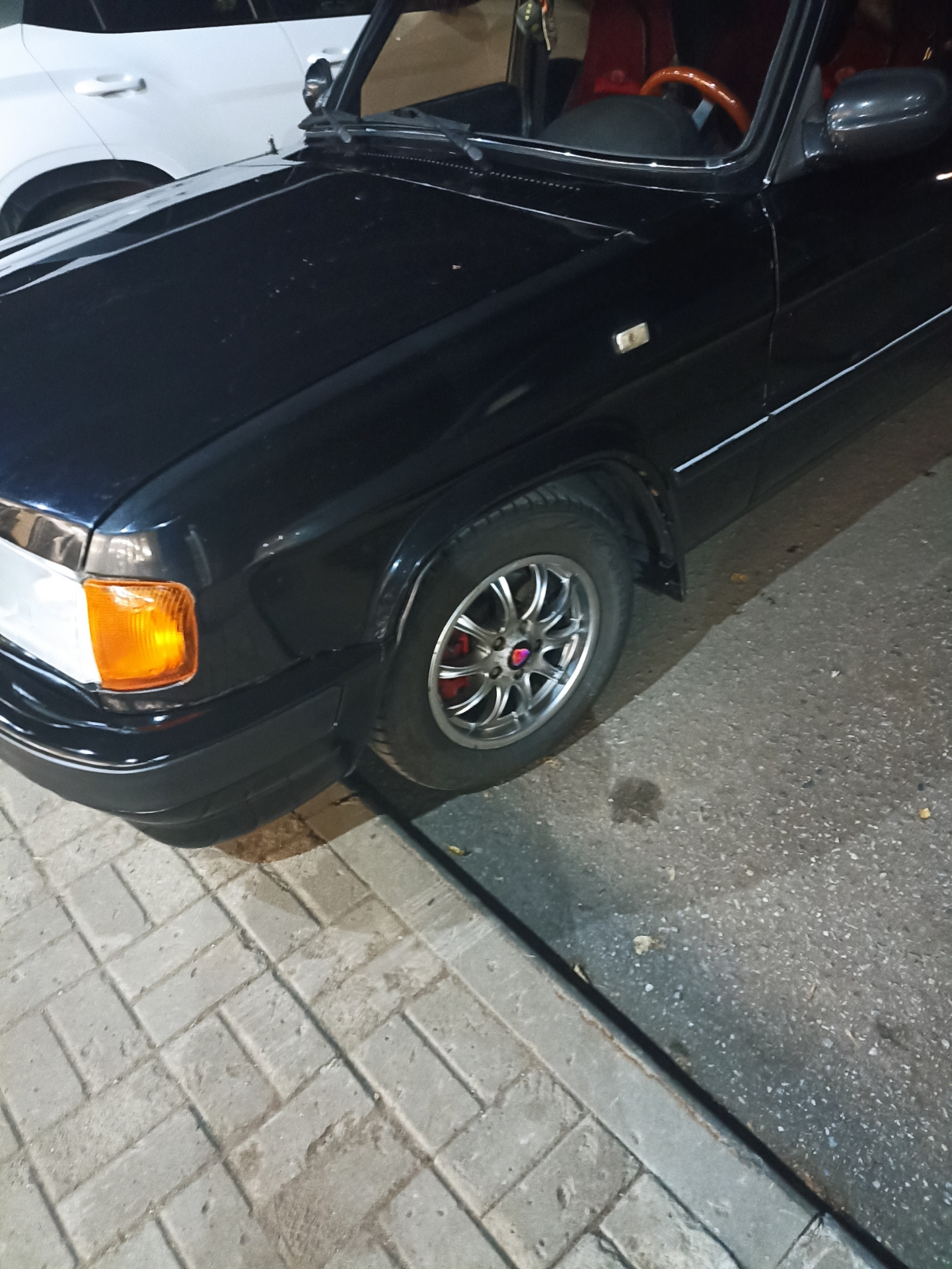 Переобулся. — ГАЗ 3110, 2,4 л, 1998 года | колёсные диски | DRIVE2