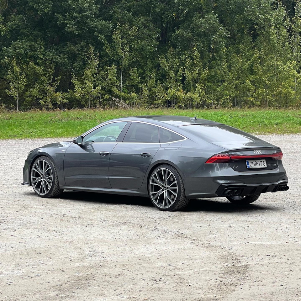 Фотография «2021 Audi A7 Sportback 4K (C8) Daytona gray»