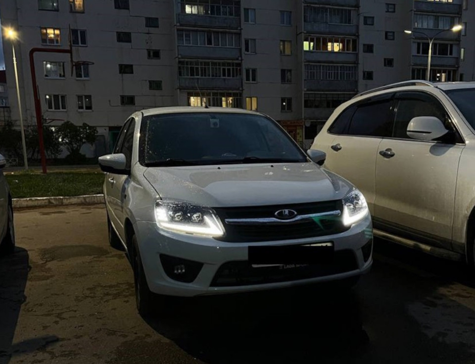 Фары гранта в стиле Лексус, стоит ли? — Lada Гранта (1G), 1,6 л, 2017 ...