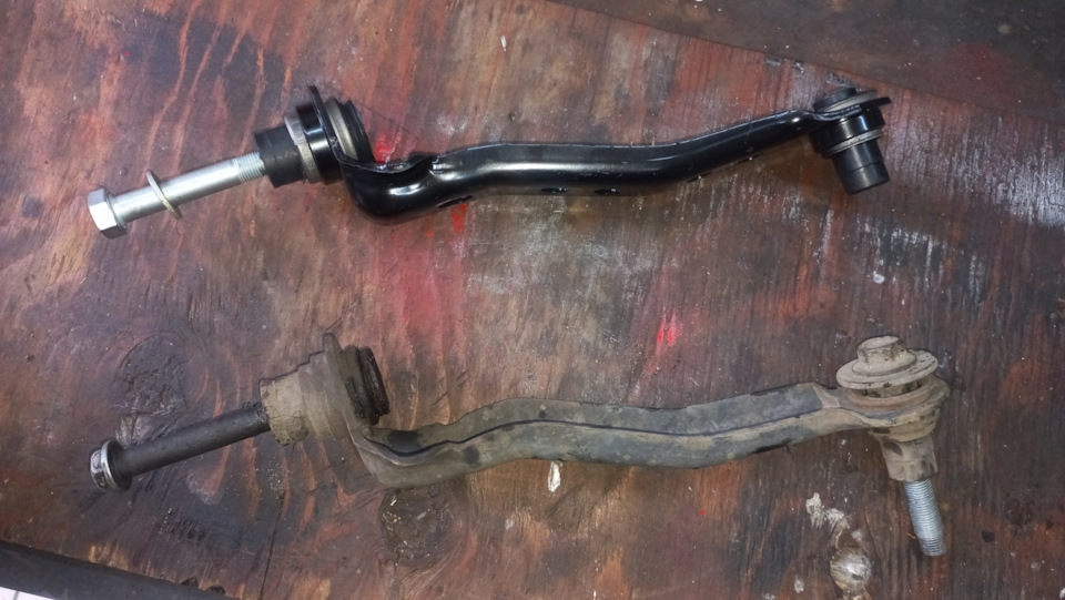 Рычаги подрамника. — Nissan Tiida (1G), 1,6 л, 2012 года | своими ...