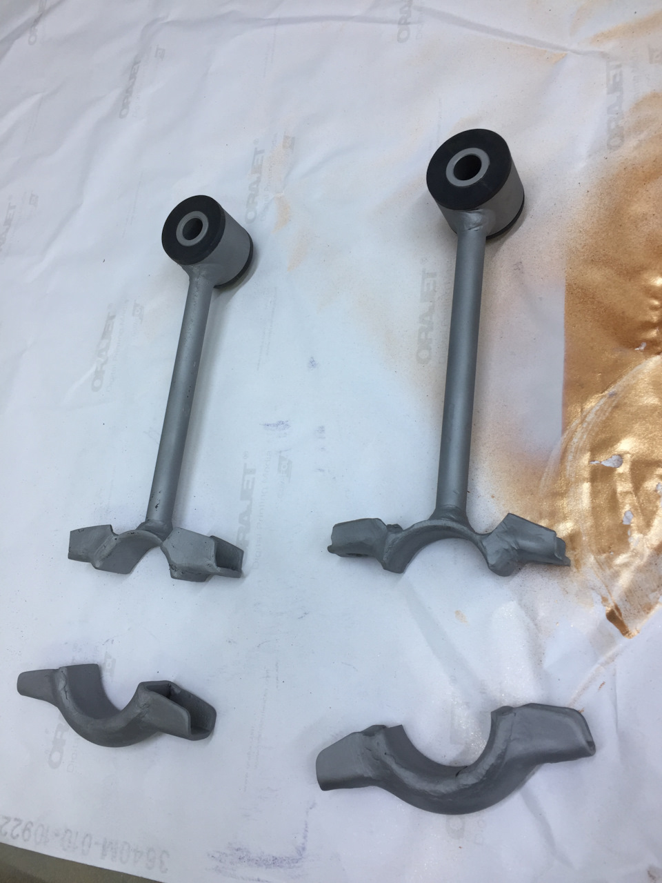 "Кастомные" стойки заднего стабилизатора — Ford Mustang (5G), 3,7 л ...