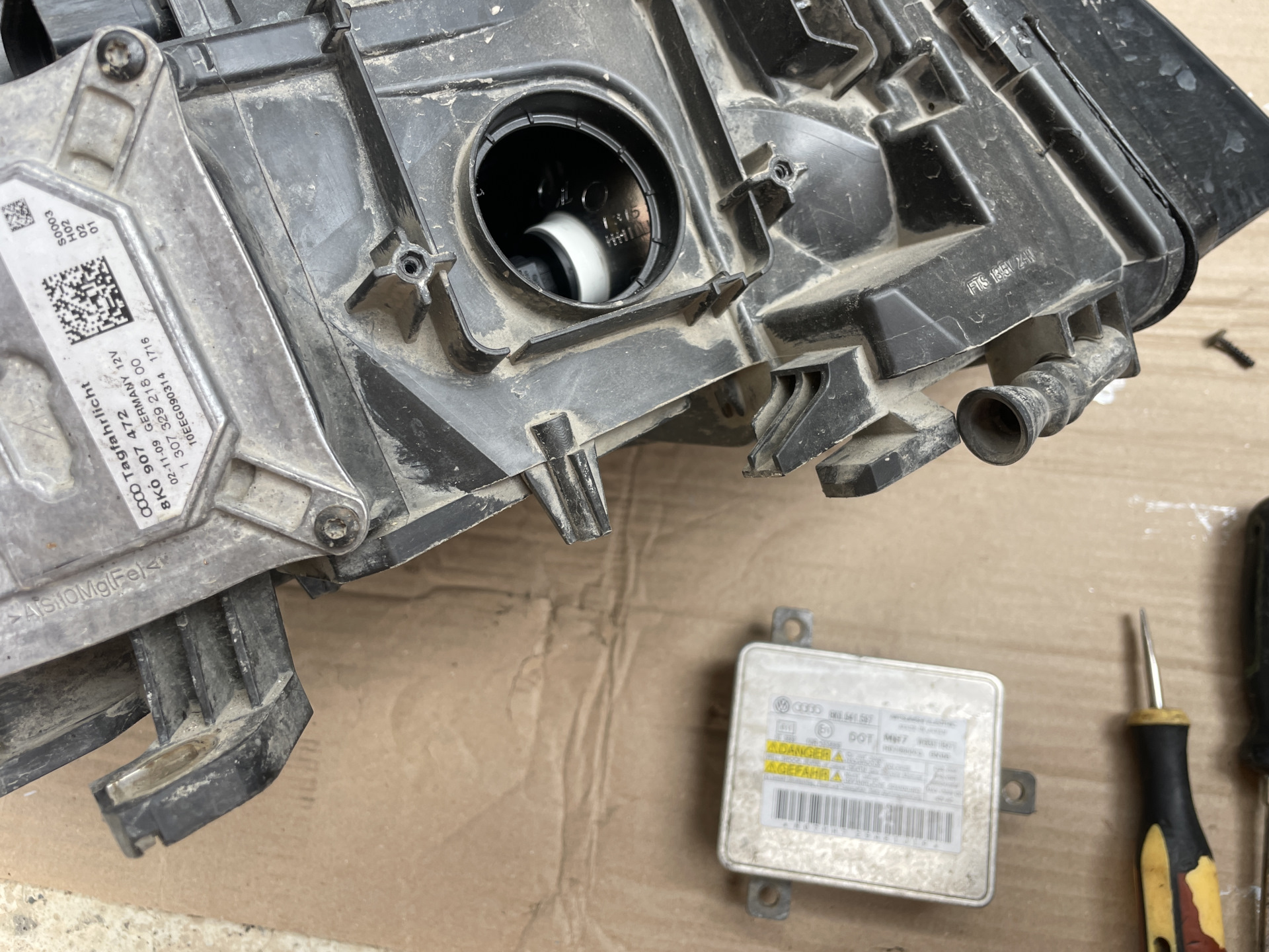 Диодные лампы в поворотники — Audi A4 Avant (B8), 2 л, 2009 года ...