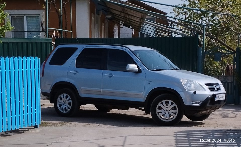 Уехала) — Honda CR-V (RD4/RD5/RD6/RD7), 2 л, 2004 года | просто так | DRIVE2