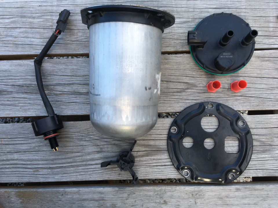 Что внутри неразборного топливного фильтра? — Renault Master (3G), 2,3 ...