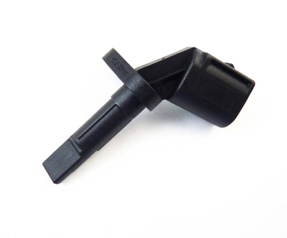 Замена датчика ABS — Audi A4 Avant (B8), 2 л, 2012 года | поломка | DRIVE2