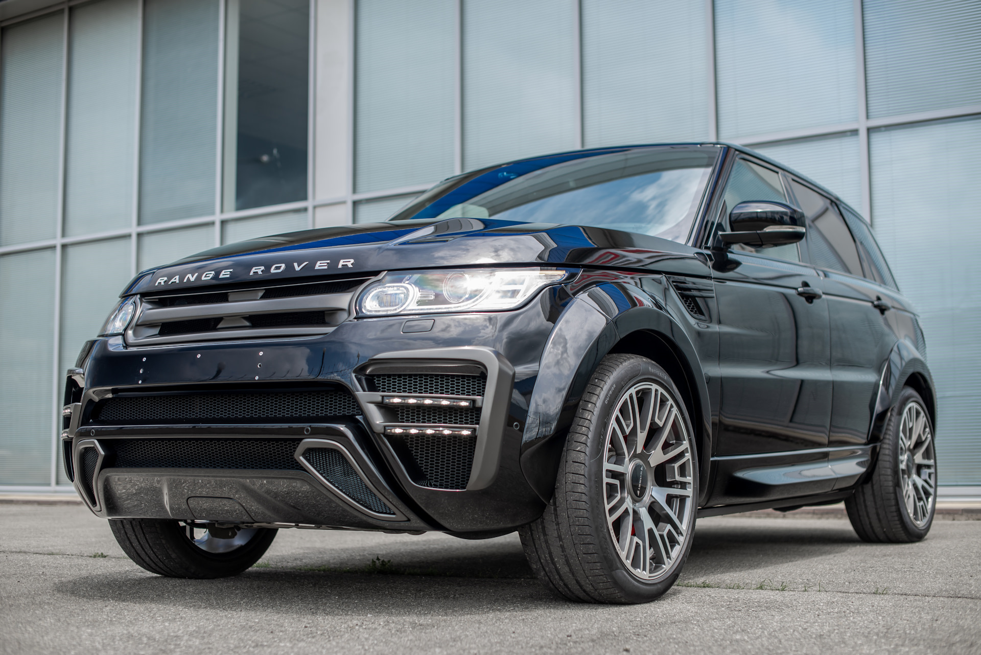 Full Range Rover Sport 2G BodyKit from SCL GLOBAL Concept — DRIVE2