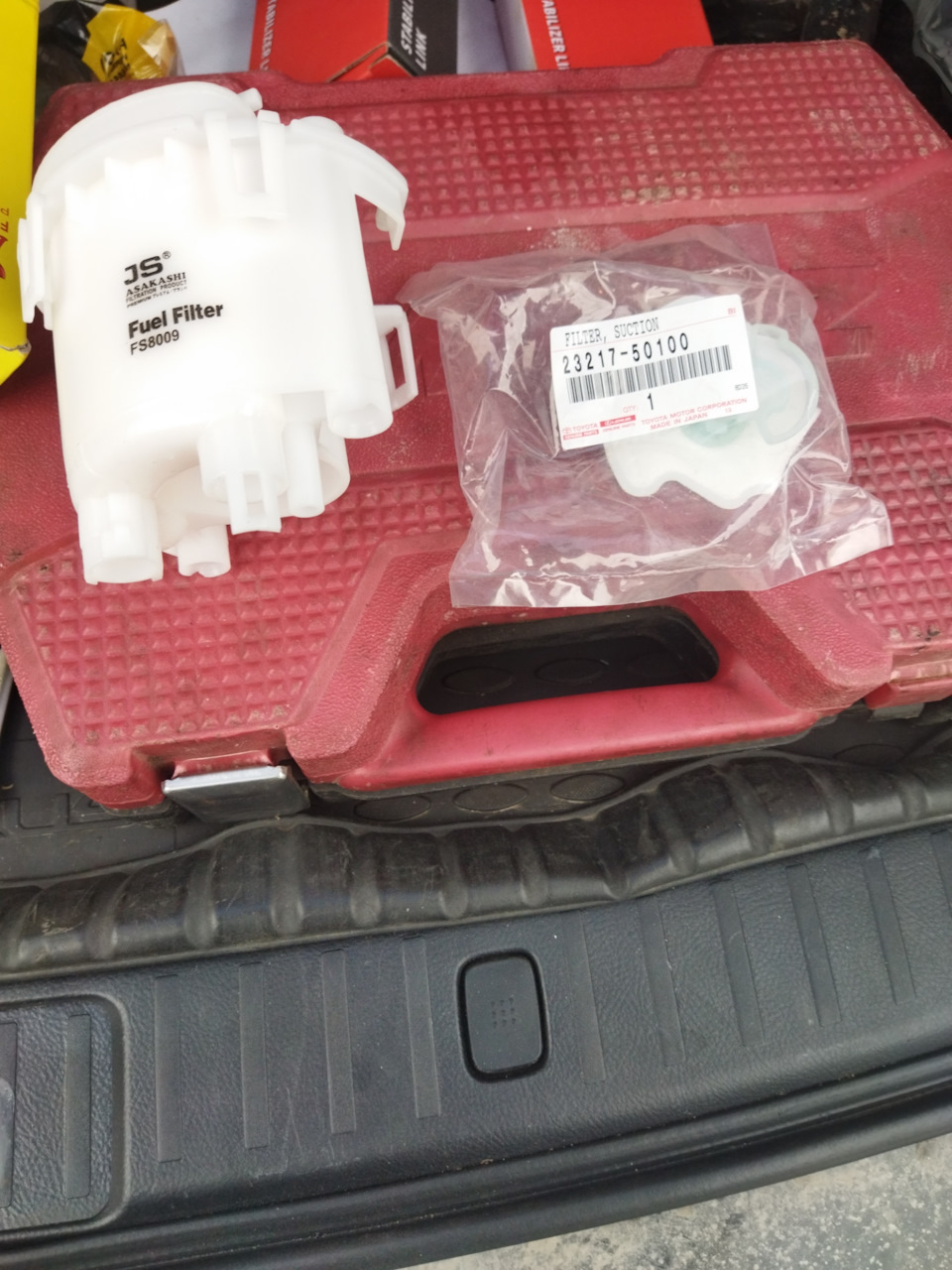 Замена топливных фильтров — Lexus RX (2G), 3 л, 2004 года | своими ...