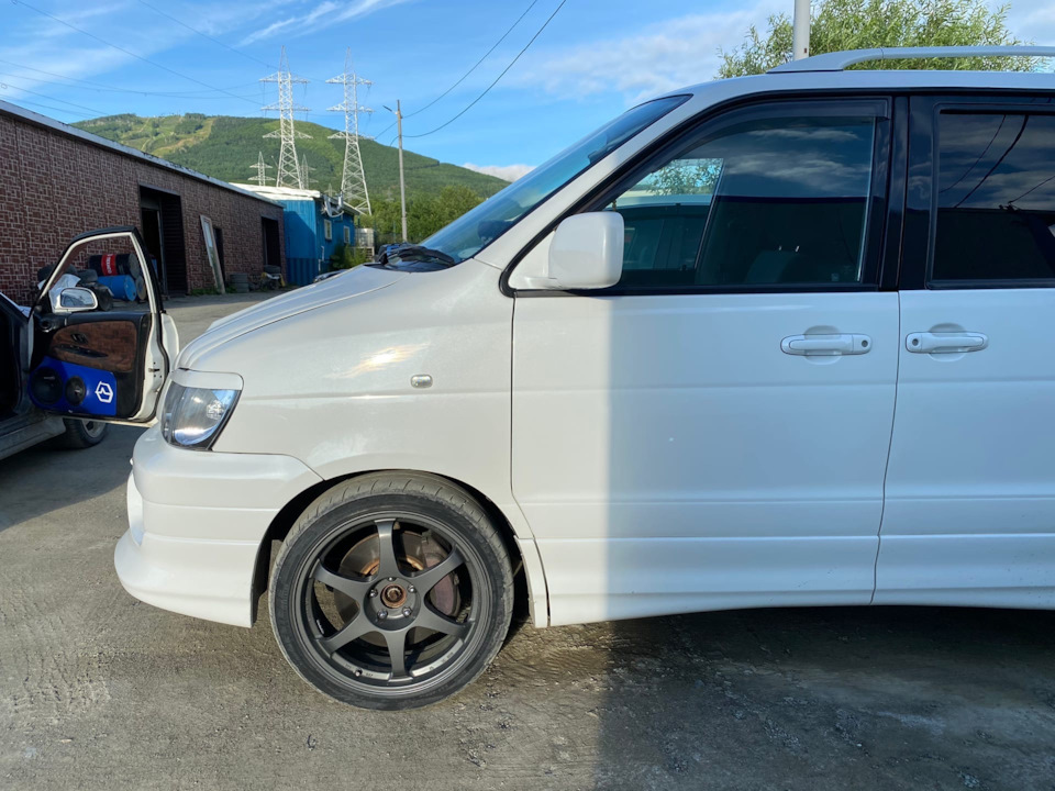 SSR SSF Type C RS — Toyota Lite Ace Noah, 2 л, 2001 года | колёсные ...