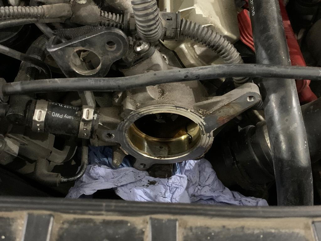 3. Замена вакуумного насоса малого на Ауди А6 С7 — Audi A6 (C7), 2,8 л ...