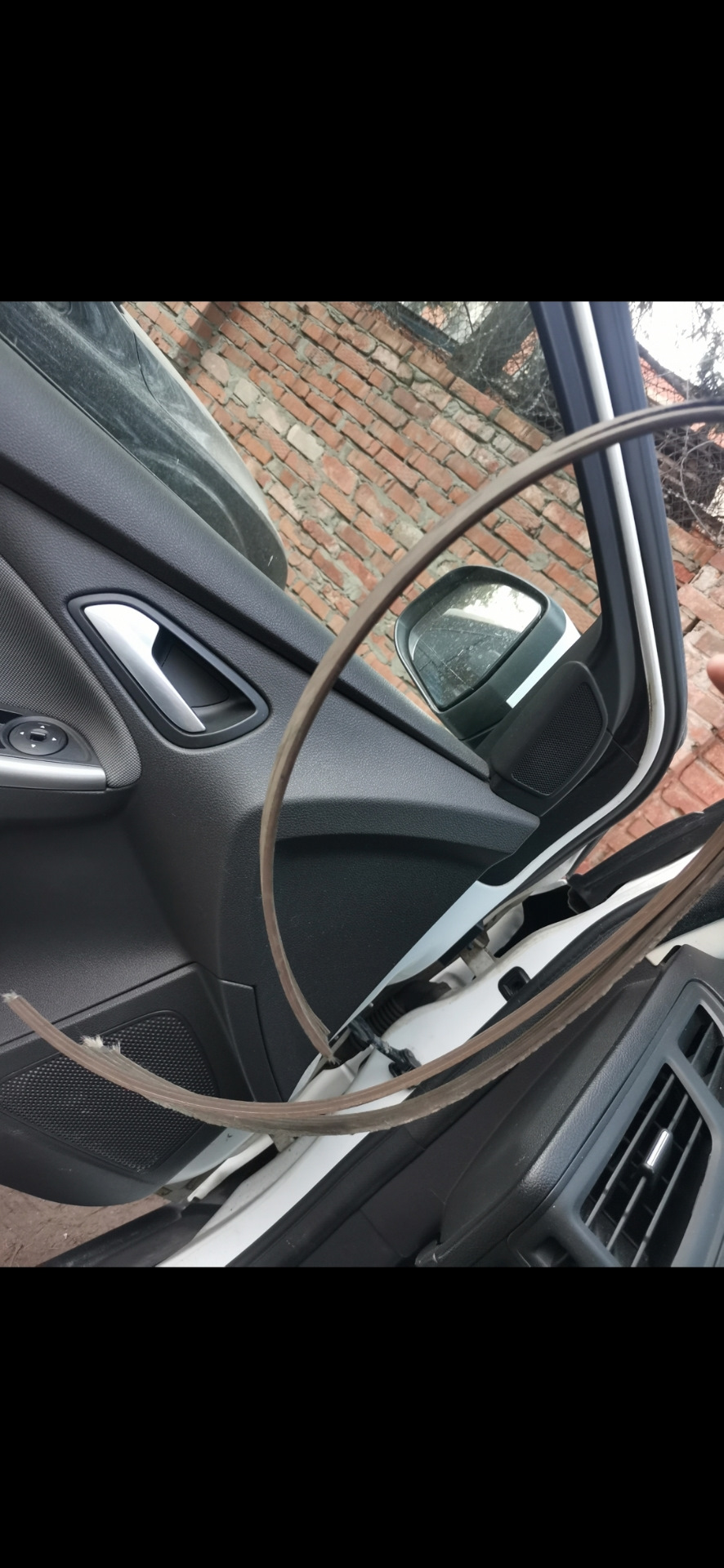 Замена ГРМ с Помпой и приводные ремней — Ford Focus Hatchback III, 1,6 ...