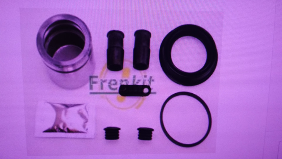 Замена задних дисков и колодок — 2019 — Mazda 3 (1G) BK, 1,6 л, 2004 ...