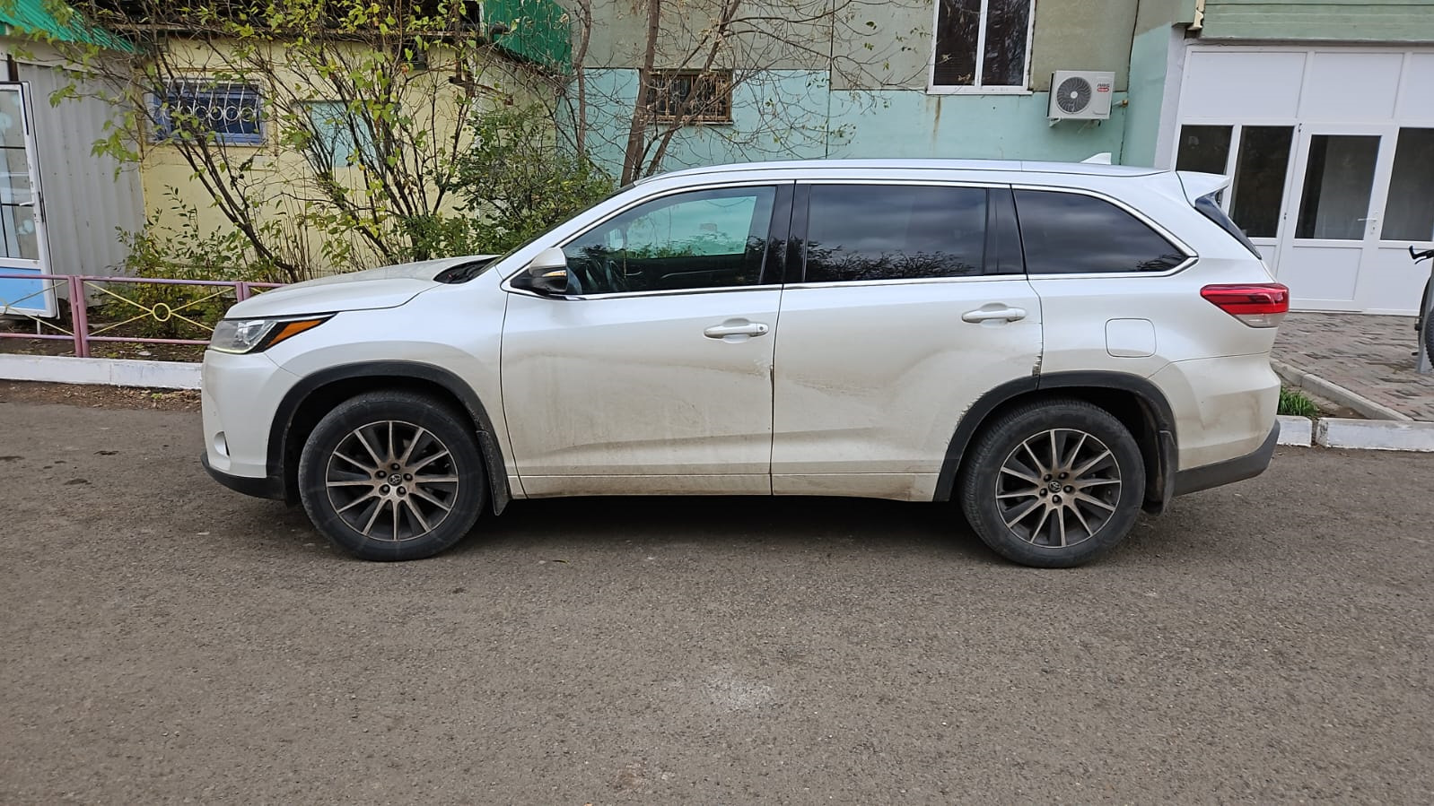 Toyota Highlander (XU50) 3.5 бензиновый 2018 | на DRIVE2