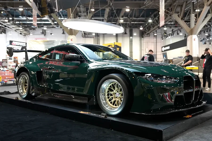 Ти Джей Хант представляет невероятную сборку BMW M4 GT3 на SEMA 2023 — DRIVE2