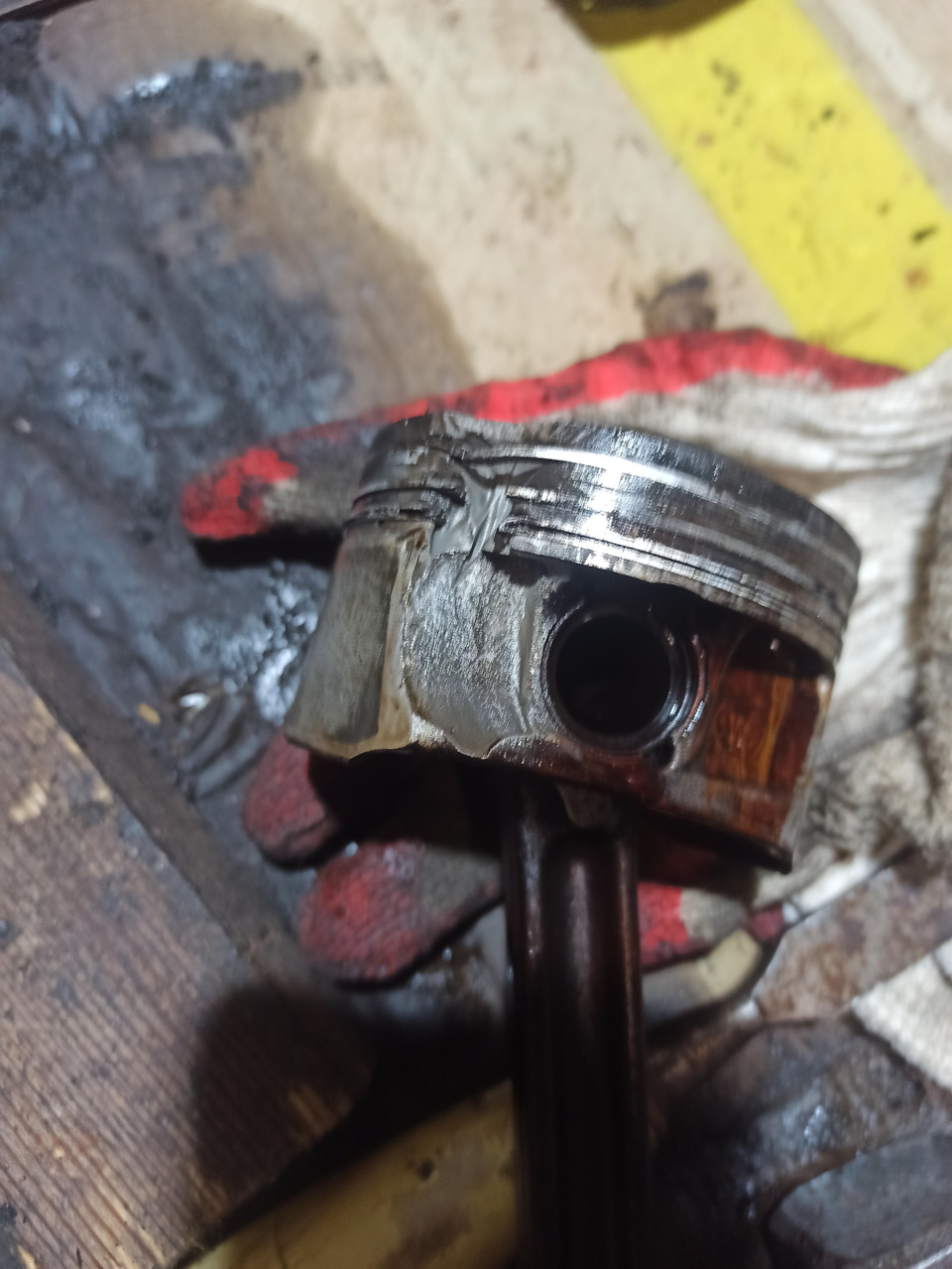 Прогорел поршень — Citroen C4 L, 1,6 л, 2013 года | эвакуация | DRIVE2