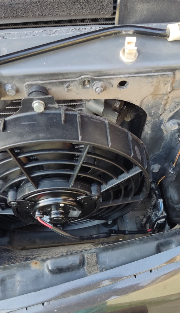 Вентилятор и радиатор кондиционера замена/установка — Mitsubishi L200 ...