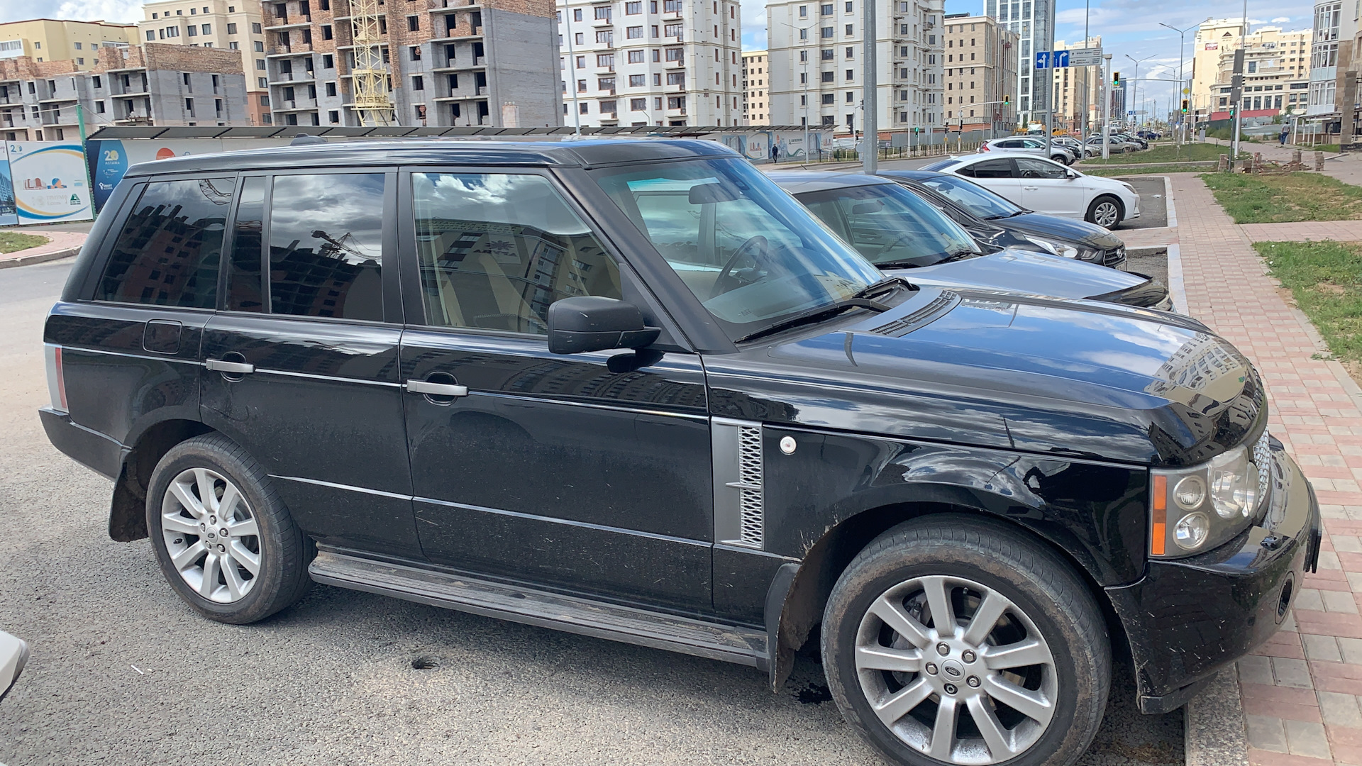 Land Rover Range Rover (3G) 4.2 бензиновый 2007 | 4,2 supercharged на ...