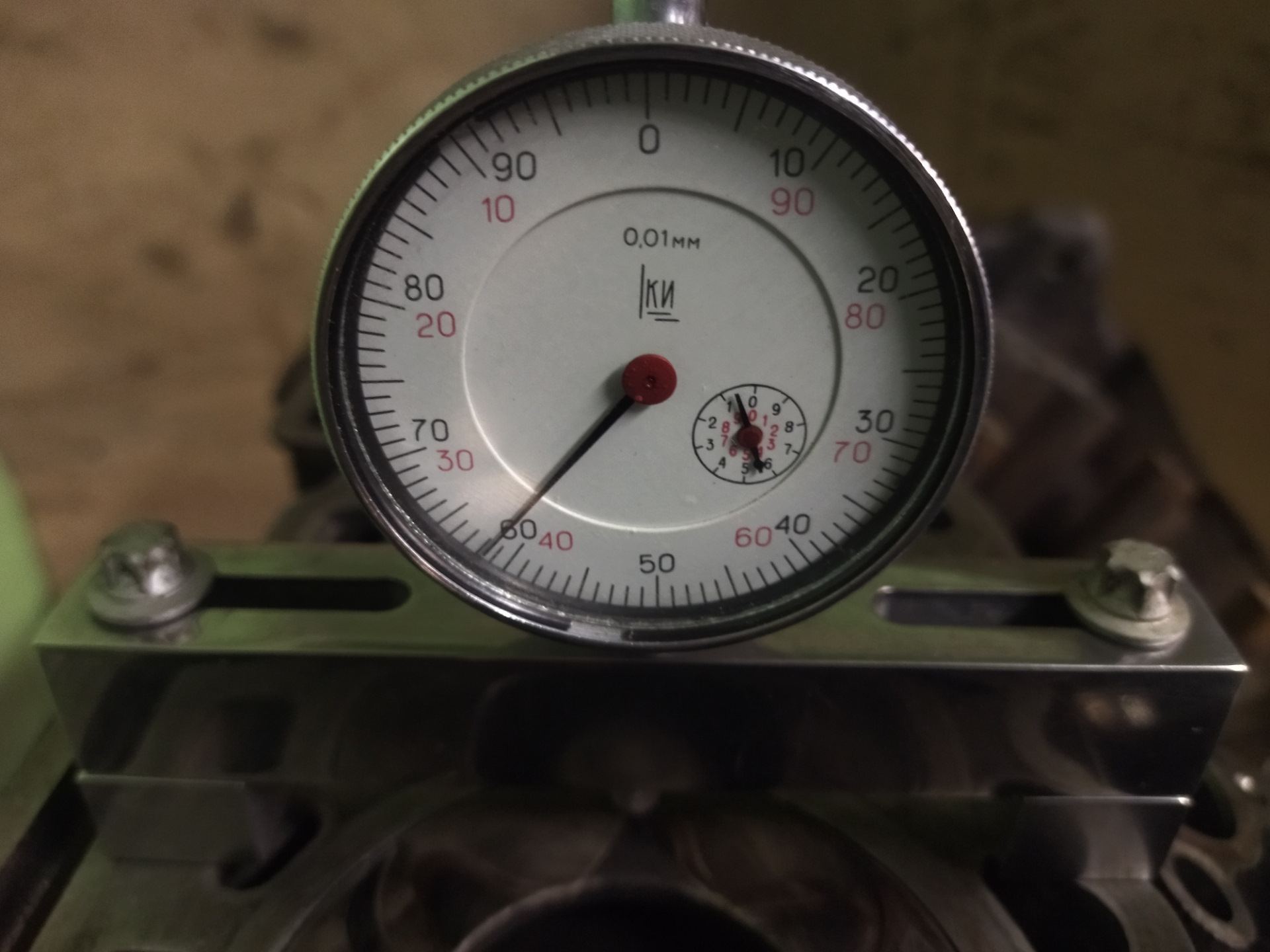 Проверка вылета поршня и подбор прокладки ГБЦ. — Land Rover Discovery ...