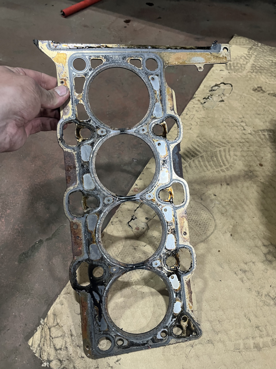 Замена прокладки ГБЦ(или увлекательный атракцион) — KIA Sorento (2G), 2 ...