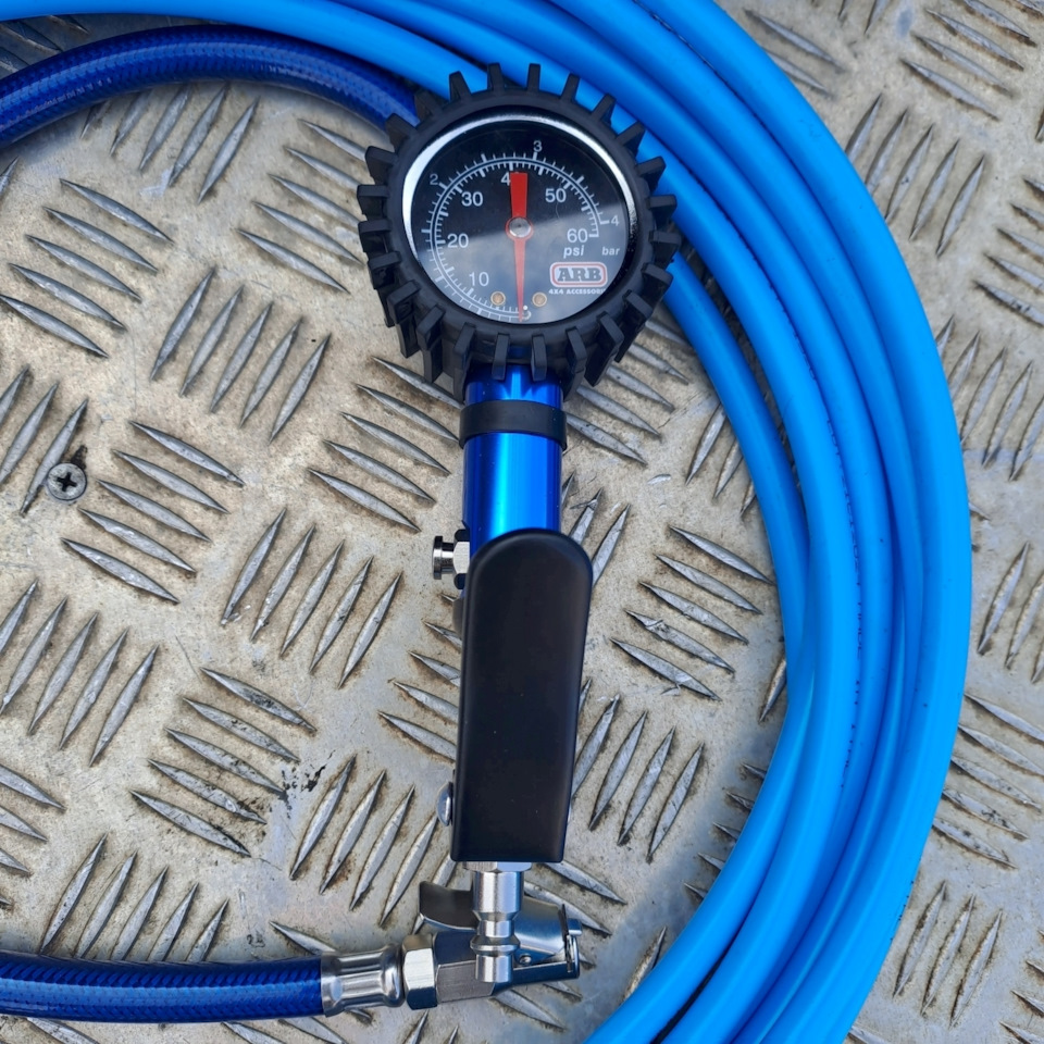 Рукав подкачки вариант 2 — Nissan Navara (2G), 2,5 л, 2008 года ...