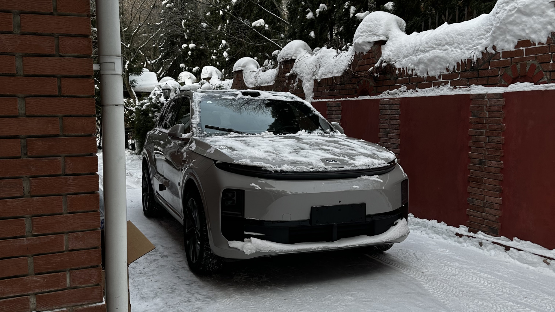 Li Auto L6 1.5 гибридный 2024 | на DRIVE2