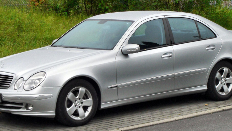 Тест Драйв моего авто сняли ютуберы w211 e500. — Mercedes-Benz E-Class (W211), 5 л, 2004 года ...